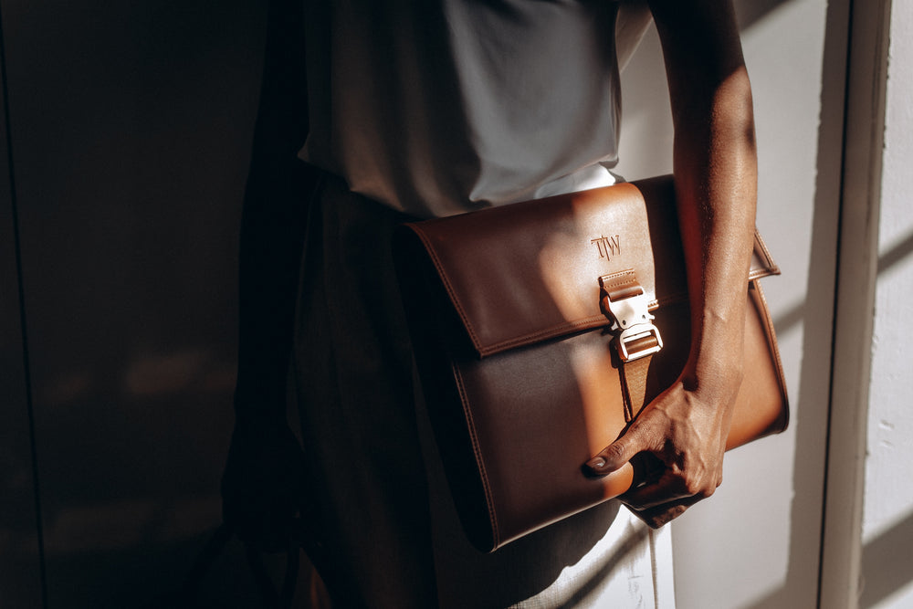 Luxury Short Term Carry Company | T|W Tote